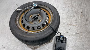 Best car foot pumps 2025 Auto Express